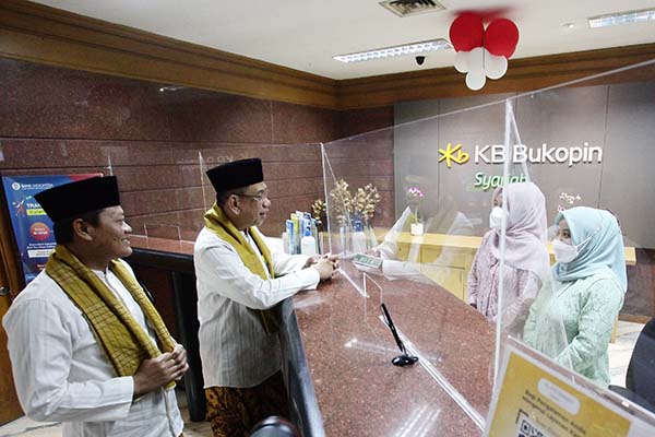 KB Bukopin Syariah Peringati Hari Pelanggan Nasional dengan Tema “Senyum Nasabah Senyumku Juga ...