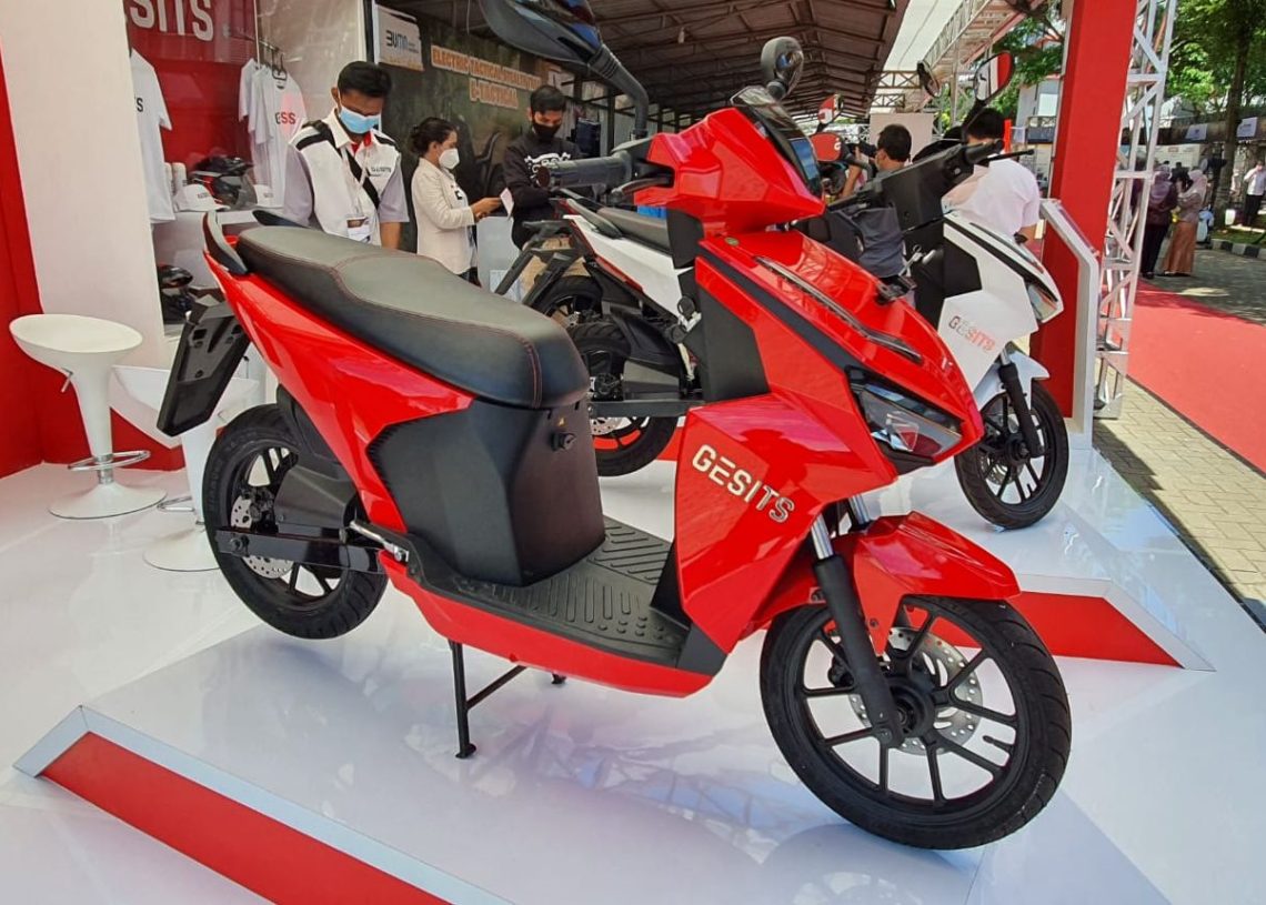 Pakai Motor Listrik, Pengeluaran Bisa Hemat 80 Persen | Infobanknews