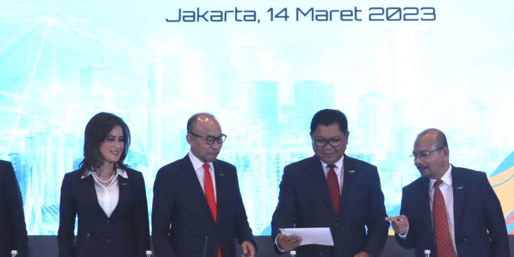 Gantikan Panji Irawan, RUPST Bank Mandiri Tunjuk Eka Fitria Sebagai ...
