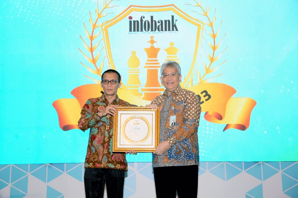 Infobank Top BUMD 2023: Bank BJB Raih Penghargaan “The Best” BUMD Keuangan | Infobanknews