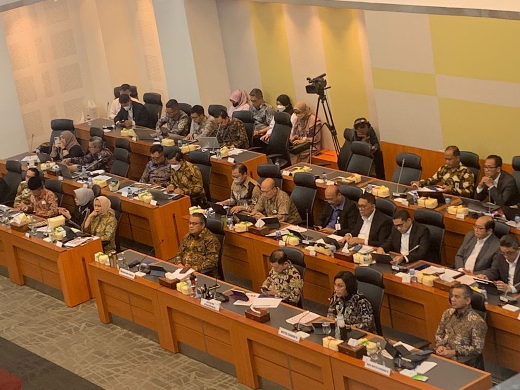 Menkeu Paparkan Postur APBN Tahun 2024 di Depan DPR | Infobanknews