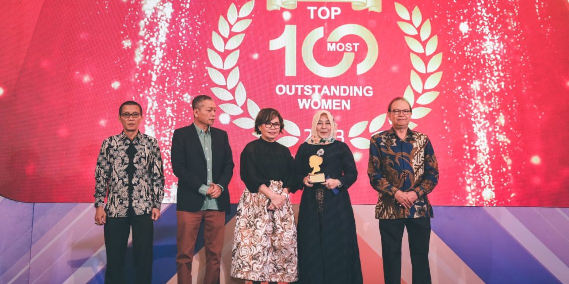 Jadi Wanita Inspiratif, Sri Mulyani Raih Top 100 Most Outstanding Women ...