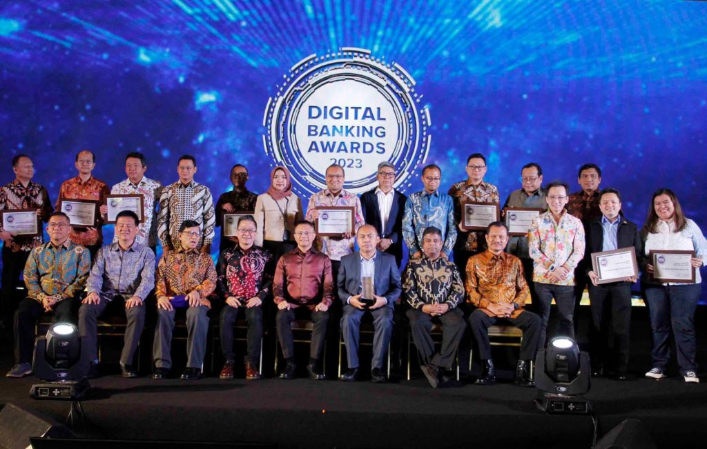 Di Penghujung 2023, Bank BRI Sabet “Best of The Best" Digital Banking ...
