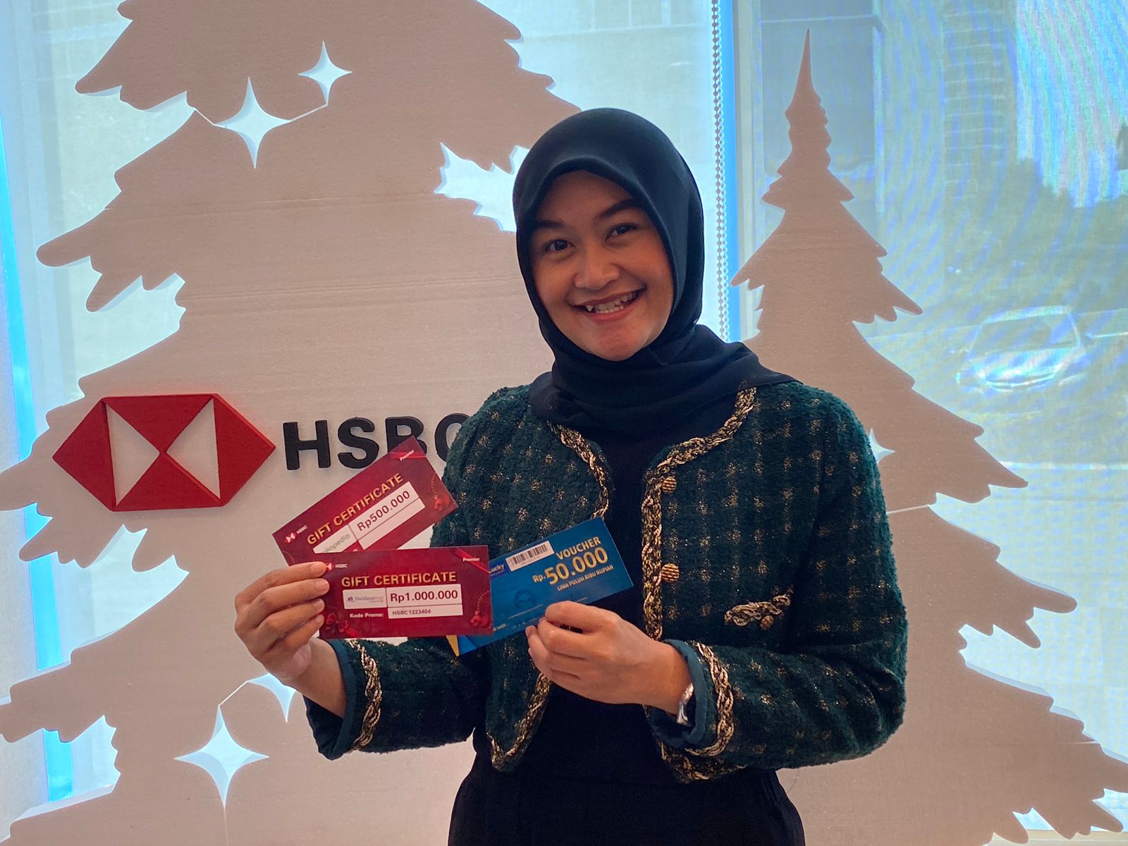 Tutup Tahun, HSBC Indonesia ‘Berbagi Kebaikan’ di Bebagai Cabang di Tiga Kota | Infobanknews