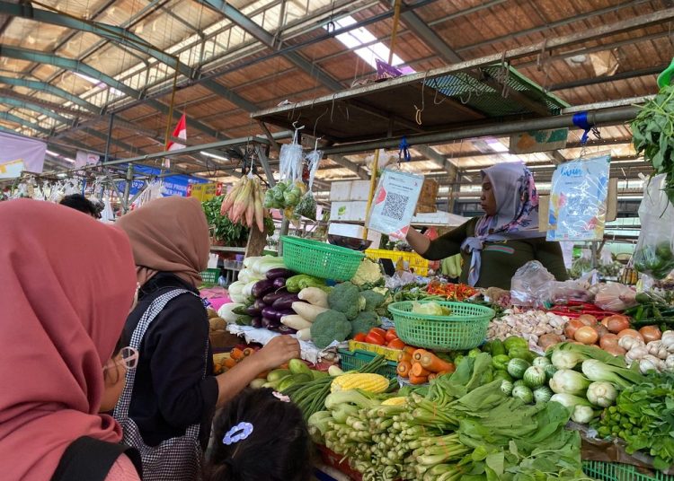 Bayar Pakai QRIS BRI, Belanja Sayur di Pasar Modern BSD Semakin Nyaman ...