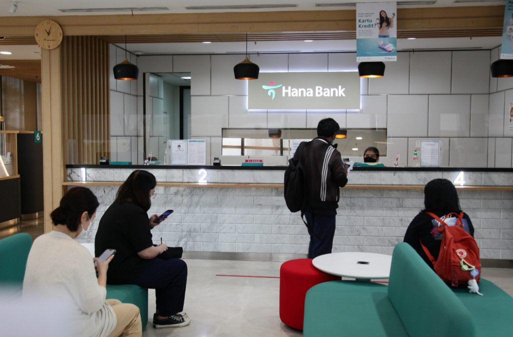 Fungsi Intermediasi Tumbuh Solid, Hana Bank Kantongi Laba Bersih Rp330 ...