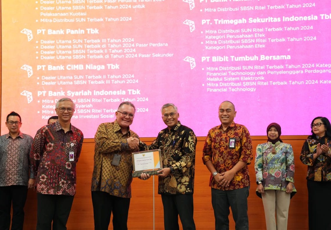 Aktif Pasarkan SBN, BCA Boyong 6 Penghargaan dari Kemenkeu | Infobanknews