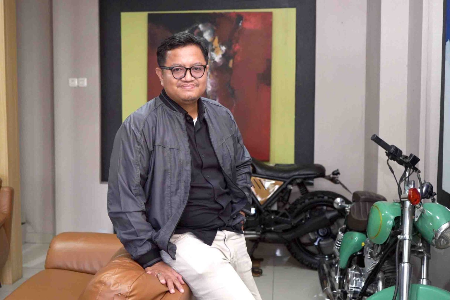 Usia Muda Terbelenggu Utang, Rata-rata Pinjamannya Tembus Rp9 Juta ...