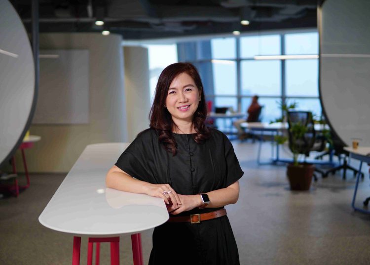 Tjit Siat Fun: Perempuan Tangguh di Balik Transformasi Perbankan ...