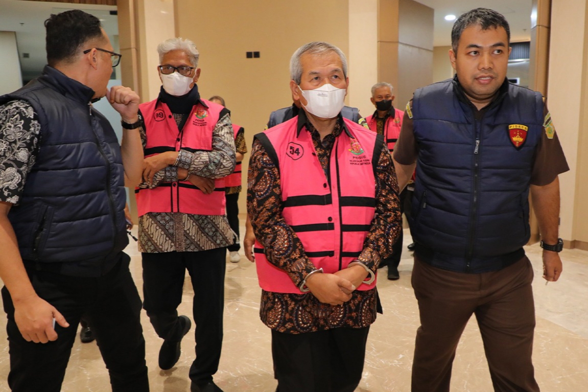 Kejagung Tetapkan 8 Tersangka Baru dalam Kasus Kredit Macet Sritex, Kok Bisa? | Infobanknews