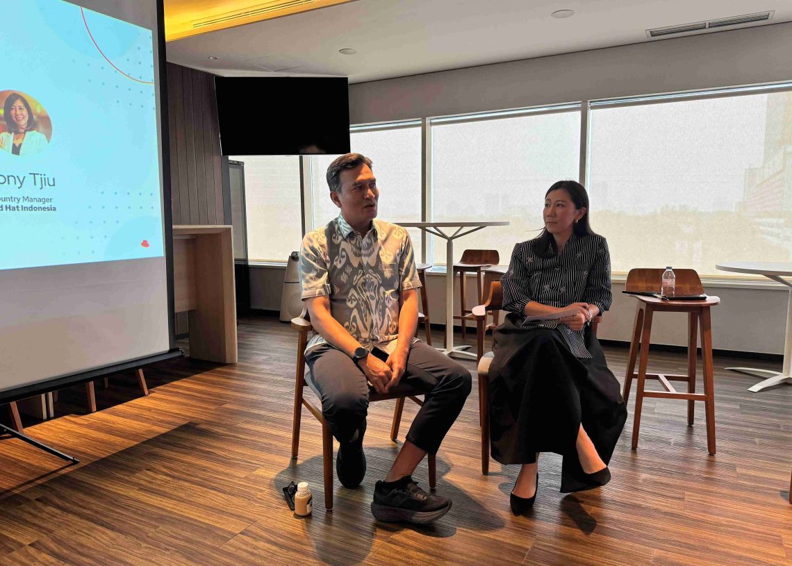 Bank Victoria Manfaatkan Open Source Red Hat, Siapkan Super App untuk ...